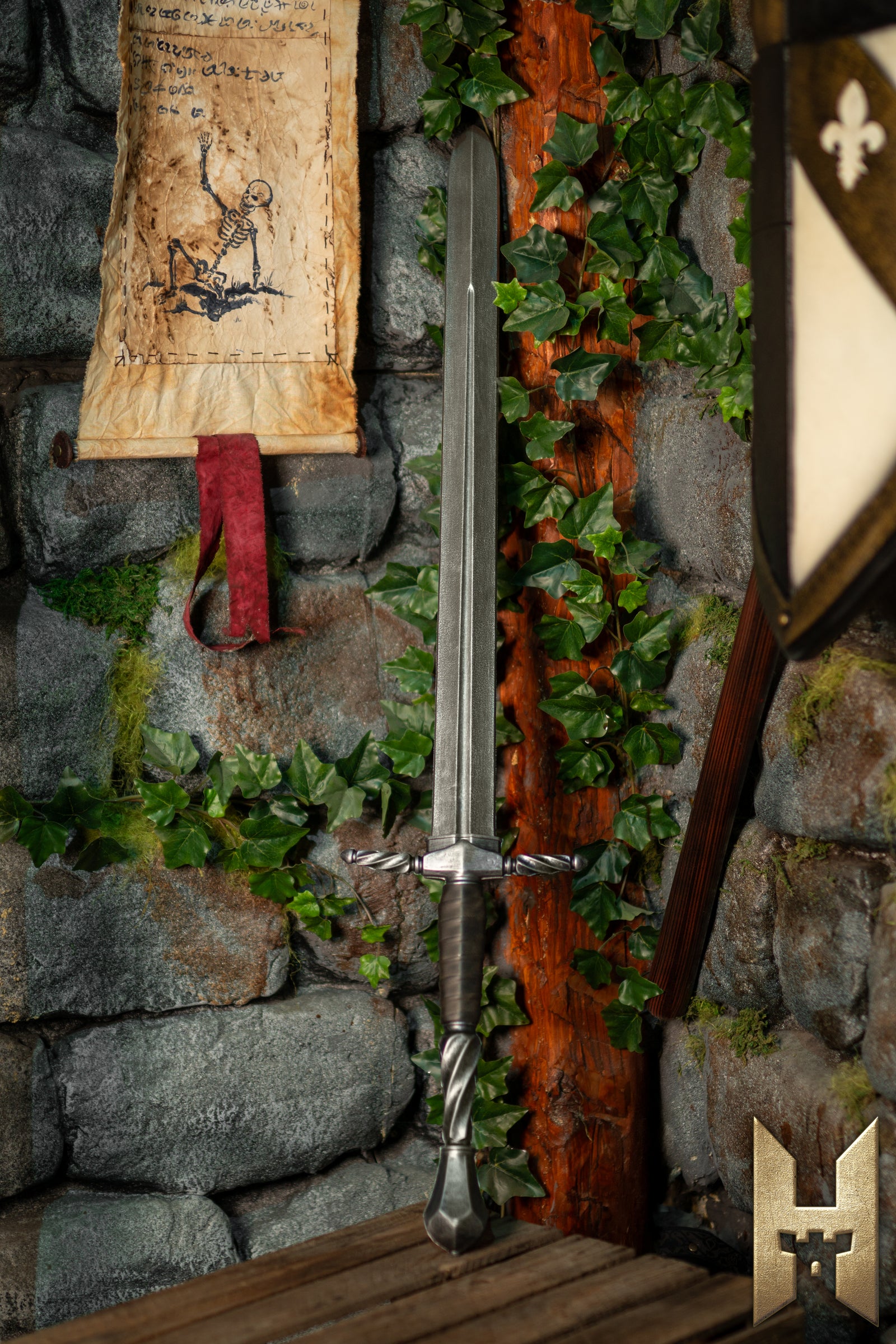 Discover our Long Swords for LARP | Epic Armoury