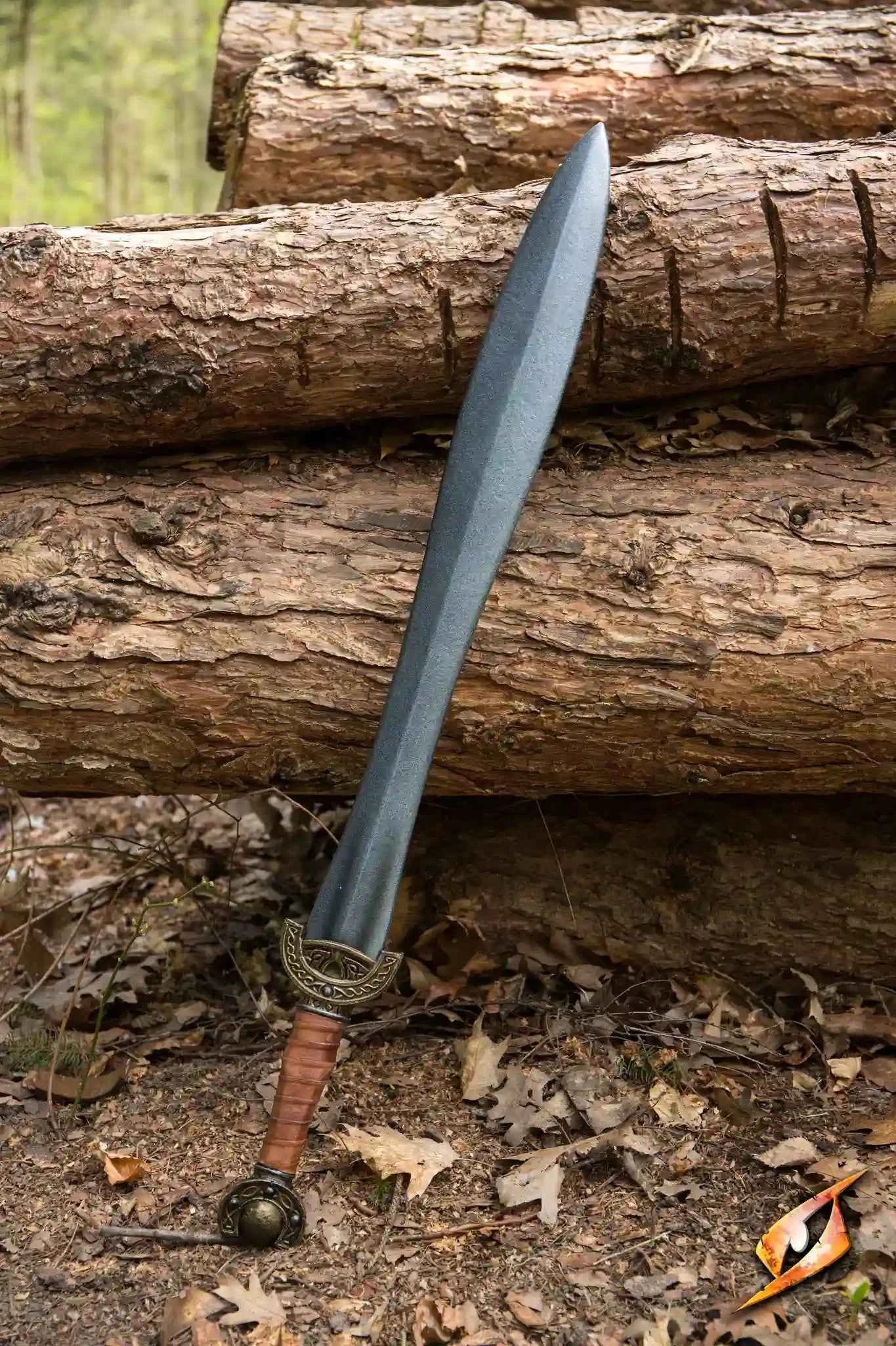 Celtic Leaf Sword for LARP & Cosplay - Epic Armoury
